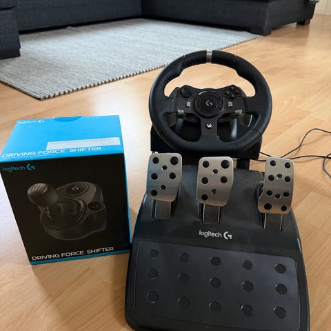 Logitech G25 Racing Wheel | Blocket