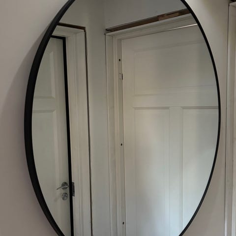 Mio Rund Spegel | Blocket