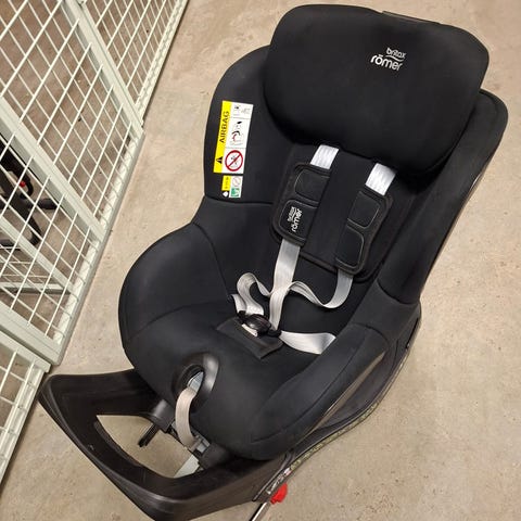 Britax Römer MAX-FIX II Bakåtvänd Bilbarnstol Isofix | Blocket