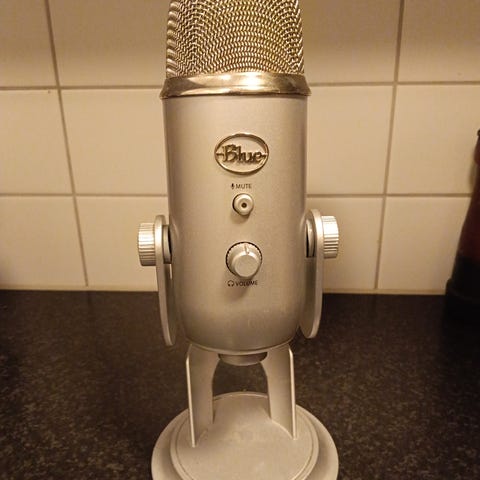 Blue Yeti Mikrofon | Blocket