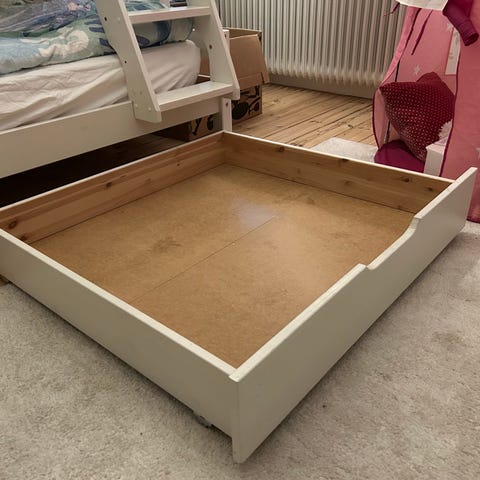 Under bed storage | Blocket