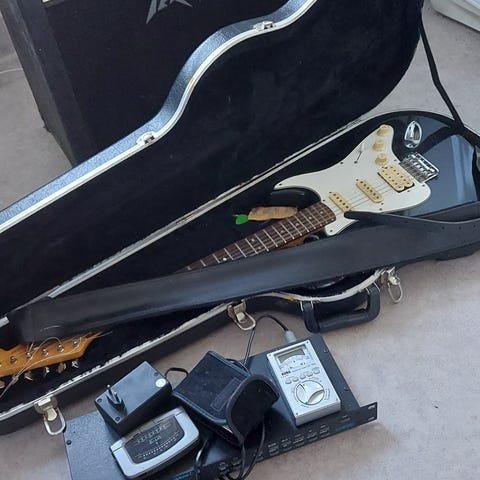 Elgitarr - 60 talare. | Blocket