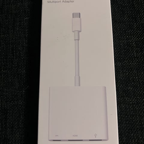 Apple Thunderbolt 3 (USB-C) till Thunderbolt 2-adapter | Blocket