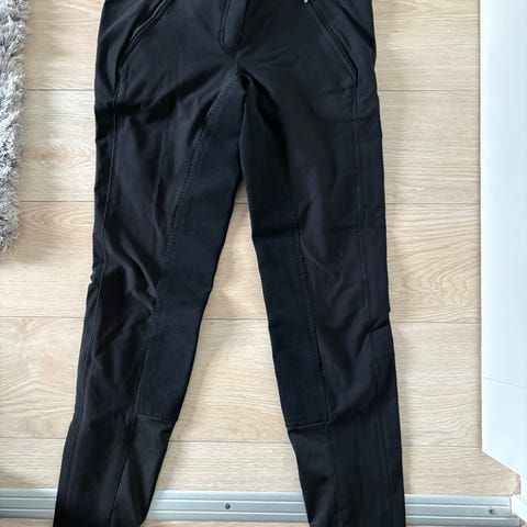 Maya Delores ridbyxor | Blocket