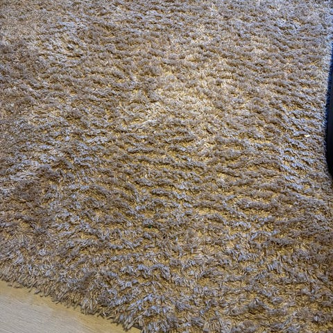 Blommig matta | Blocket