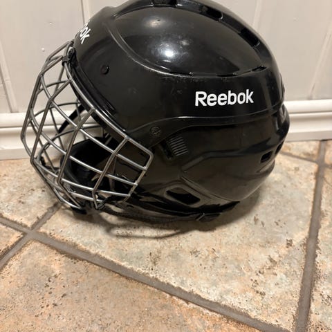 Reebok 315 skridskohjälm Rosa 50-58 cm | Blocket