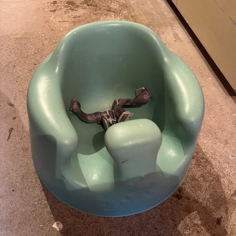 Bumbo barnsits med bricka | Blocket