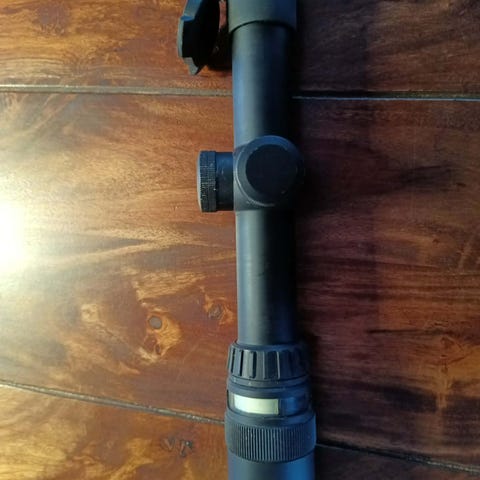 Trijicon 1-4x24 med triangeln | Blocket