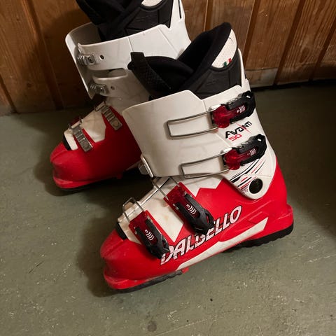 Atomic Hawk JR 3 stl 22-22,5 | Blocket