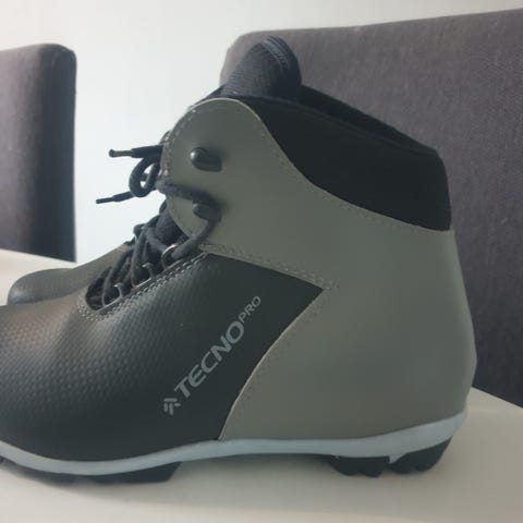 Techno Pro Ultra SNS stl 41⅓ | Blocket