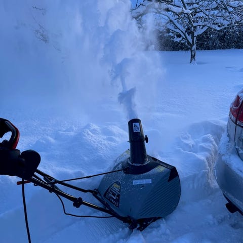 Canadiana snöslunga motor går bra kugghjul till drivhjul behöver bytas ...