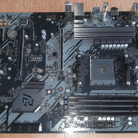 ASRock X99 Phantom Gaming Moderkort | Blocket