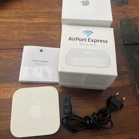 Apple AirPort Express generation 2 | Blocket