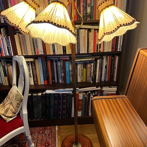 AJH Kraft golvlampa, 40/50-tal, fint skick | Blocket