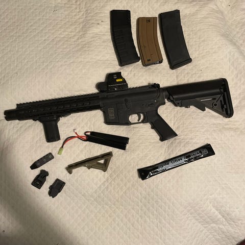 Specna Arms SA-X01 EDGE 2.0 (Half-Tan) + Extra Magasin - NY! | Blocket