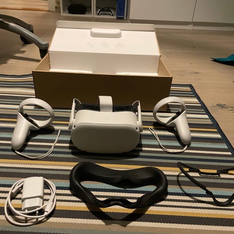 Oculus Quest 2 – VR-headset (256GB) + Link Cable | Blocket