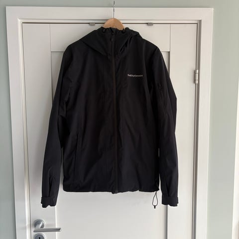 Skidjacka herr M från Peak performance | Blocket