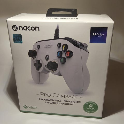 8BitDo Ultimate Wired Controller för Xbox (Ny) | Blocket