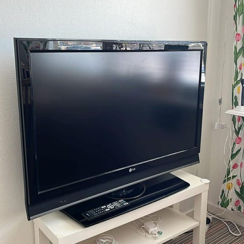LG 65” 4K UHD TV med inbyggd casting | Blocket