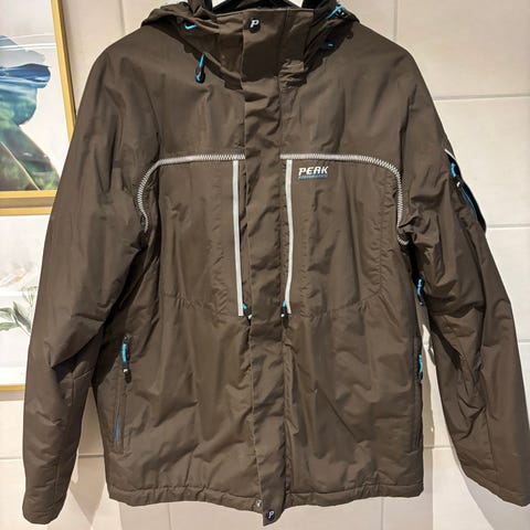 Skidjacka herr M från Peak performance | Blocket