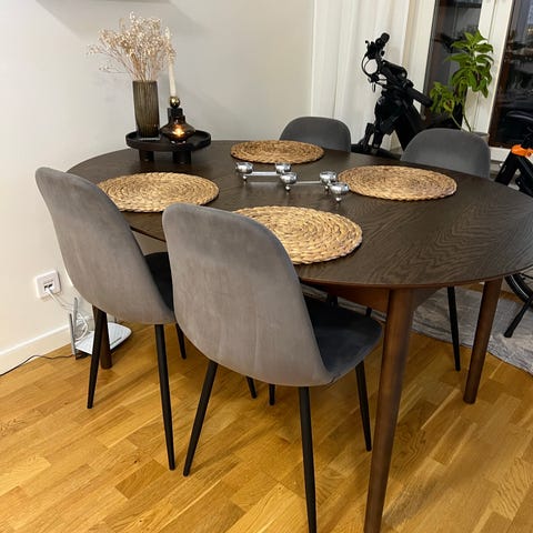 Matstolar 4st nyskick! | Blocket