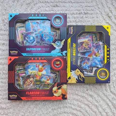 Pokemon: Jolteon VMAX Premium Collection EU Version | Blocket