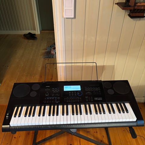 Casio CT-X700 keyboard | Blocket