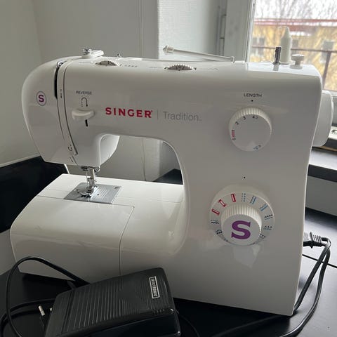 Singer Tradition 2250 Symaskin | Blocket