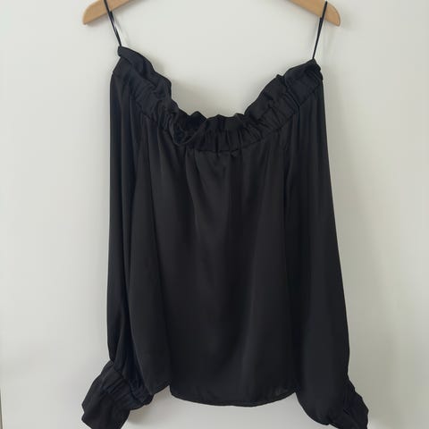 Blus Gamila Top med silkesfoder | Blocket