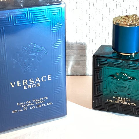 Versace Man Eau Fraîche EDT parfym blå | Blocket