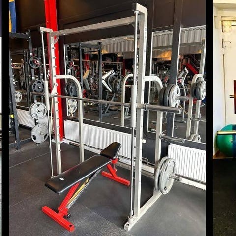 Abilica Half Rack 40 +Extra Jhooks +Dip Attachment i Nyskick | Blocket