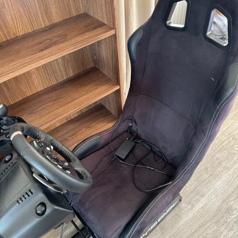 Playseat Evolution + Logitech G920 + Växelspak | Blocket