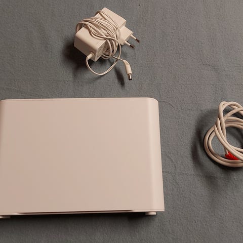 Sagemcom Wifi Hub L2 router vit | Blocket