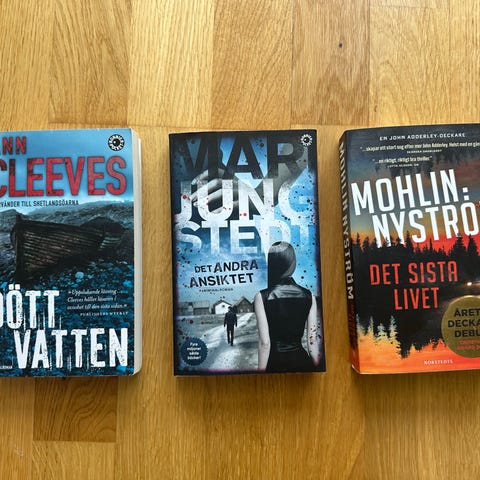 Böcker (colleen hoover och John Green) | Blocket
