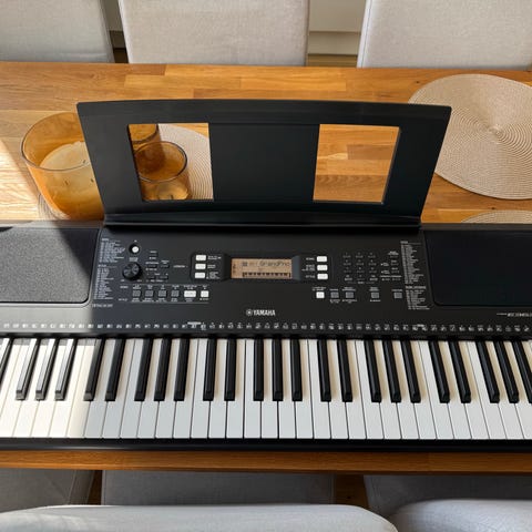 Casio WK-500 keyboard - Mycket fint skick | Blocket
