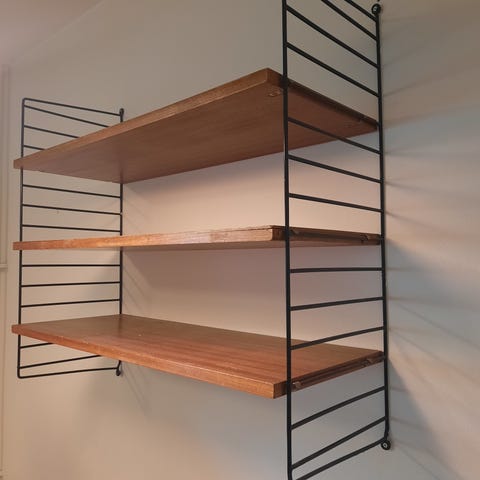 Stringhylla - 3 hyllplan i teak | Blocket