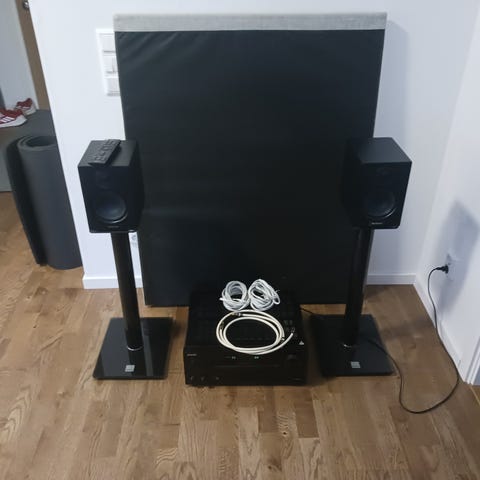 Sony hemmabioförstärkare med högtalare och Audio Pro B2.27 subwoofer ...