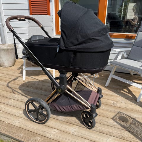 Cybex Priam barnvagn med liggdel och sittdel | Blocket