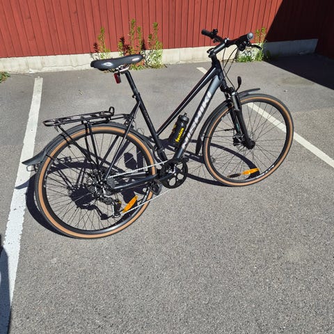 Bra cykel med många växlar, lätt trampad | Blocket