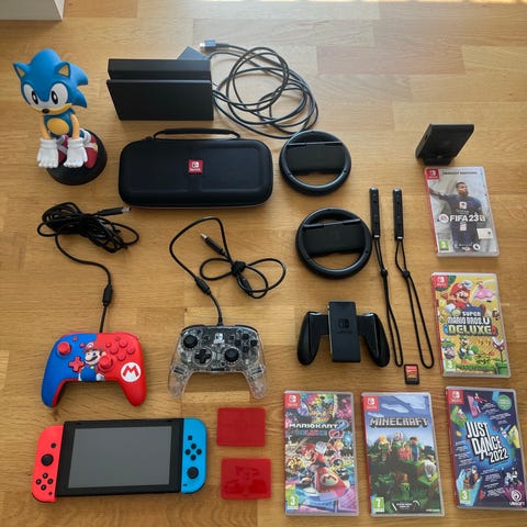 Nintendo Switch Mario Kart 8 Deluxe spel | Blocket
