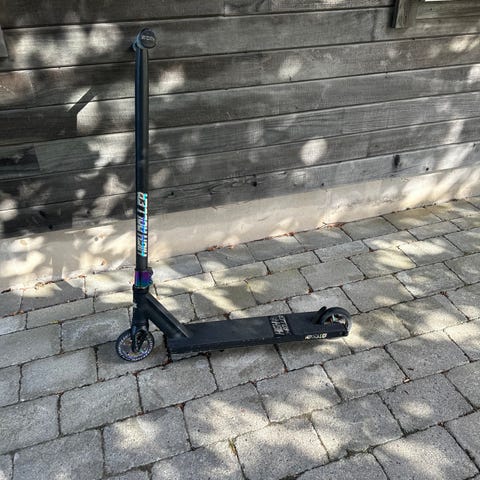 Madd Gear MGP Kick Pro kickbike - sparkcykel för juniorer | Blocket