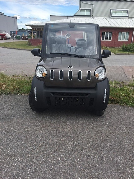 Säljes: Titan R4 KLASS 1 EL 2 MOPEDBIL! - 2024 | BLOCKET