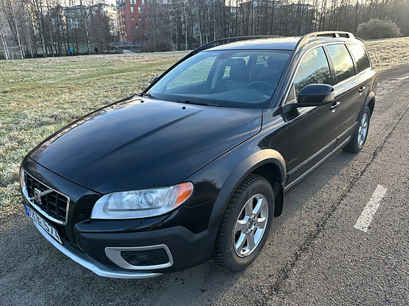 Begagnad bil till salu: Volvo XC70 - 2009 - Svart - 185 Hk - Kombi ...